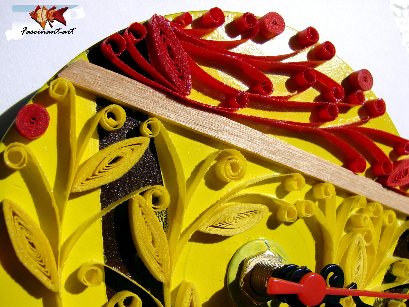 Quilling joy by Marius: Another quilling wall wach.