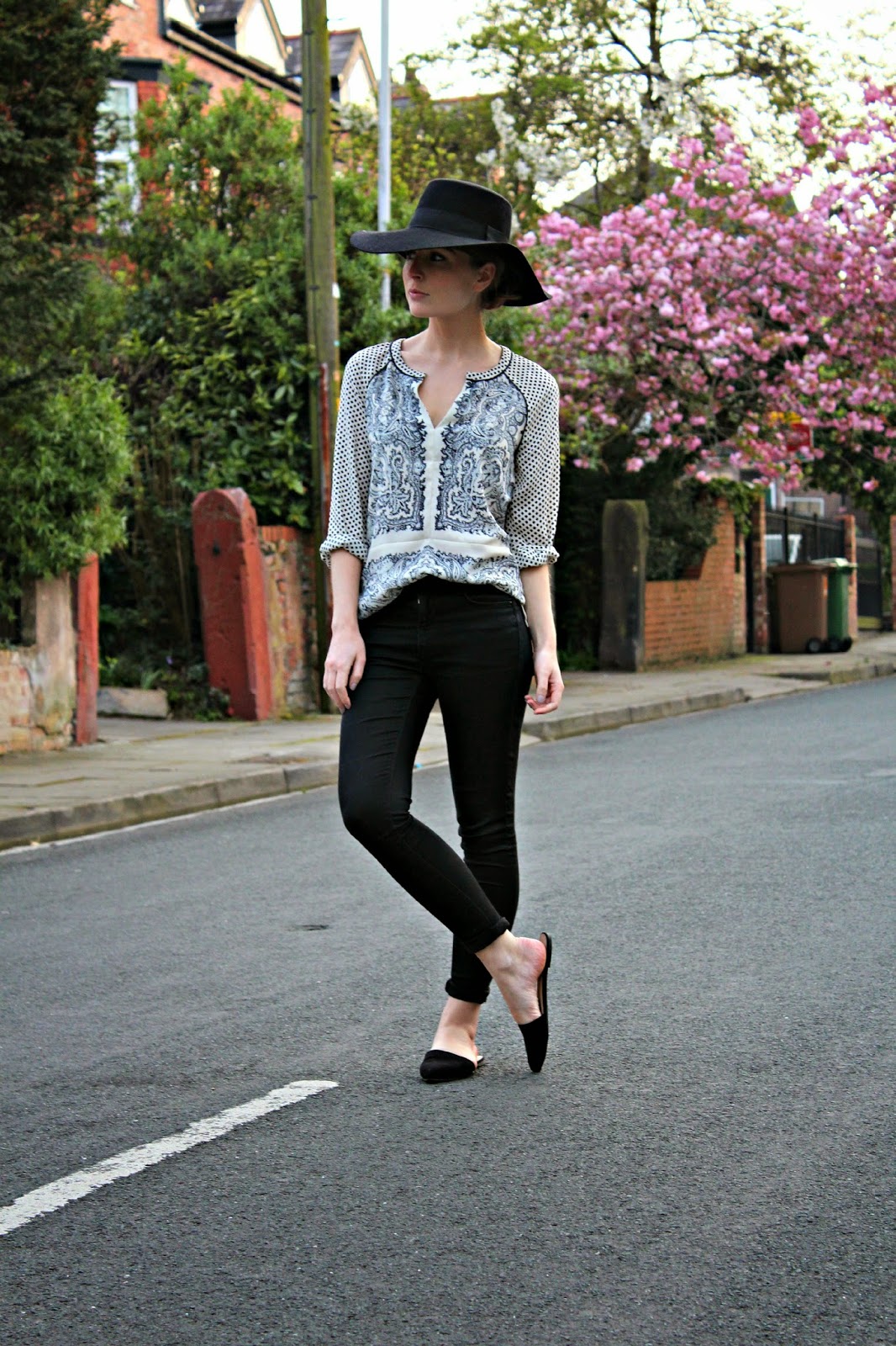 Outfit: Maison Scotch Tunic and Jeans | Style Trunk