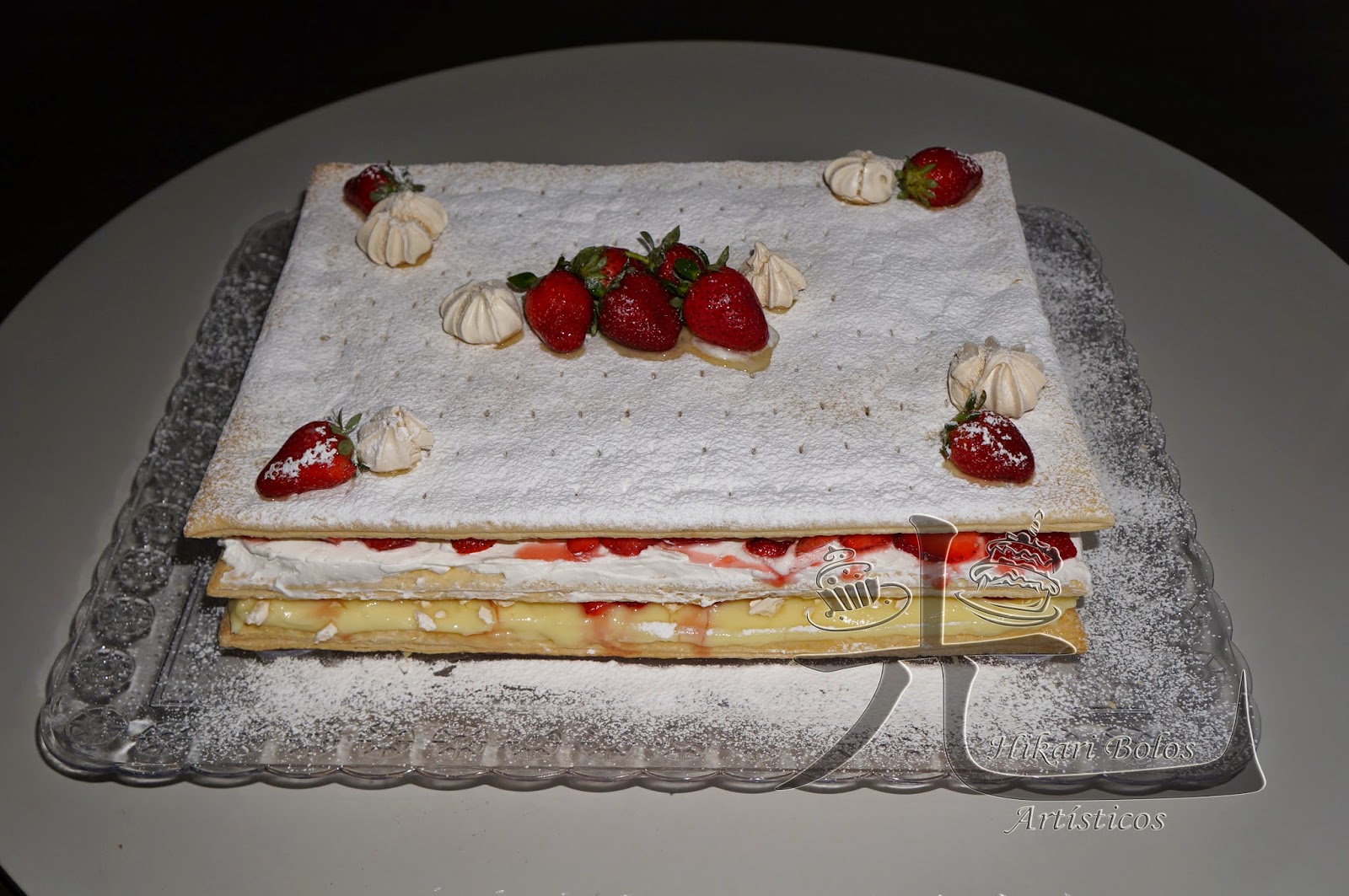 Bolo Mil Folhas - Hikari Bolos Artísticos