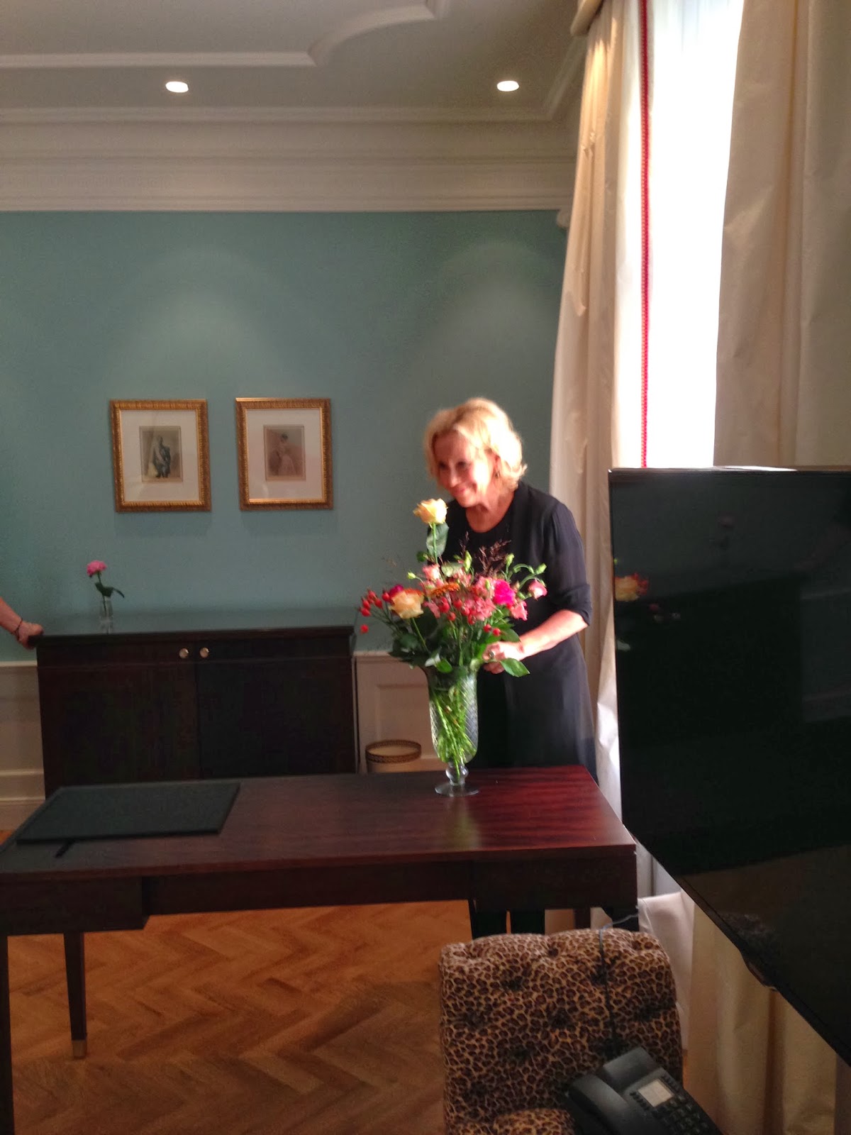 ABBAFanatic: Agnetha Faltskog More Behind The Scenes Photos