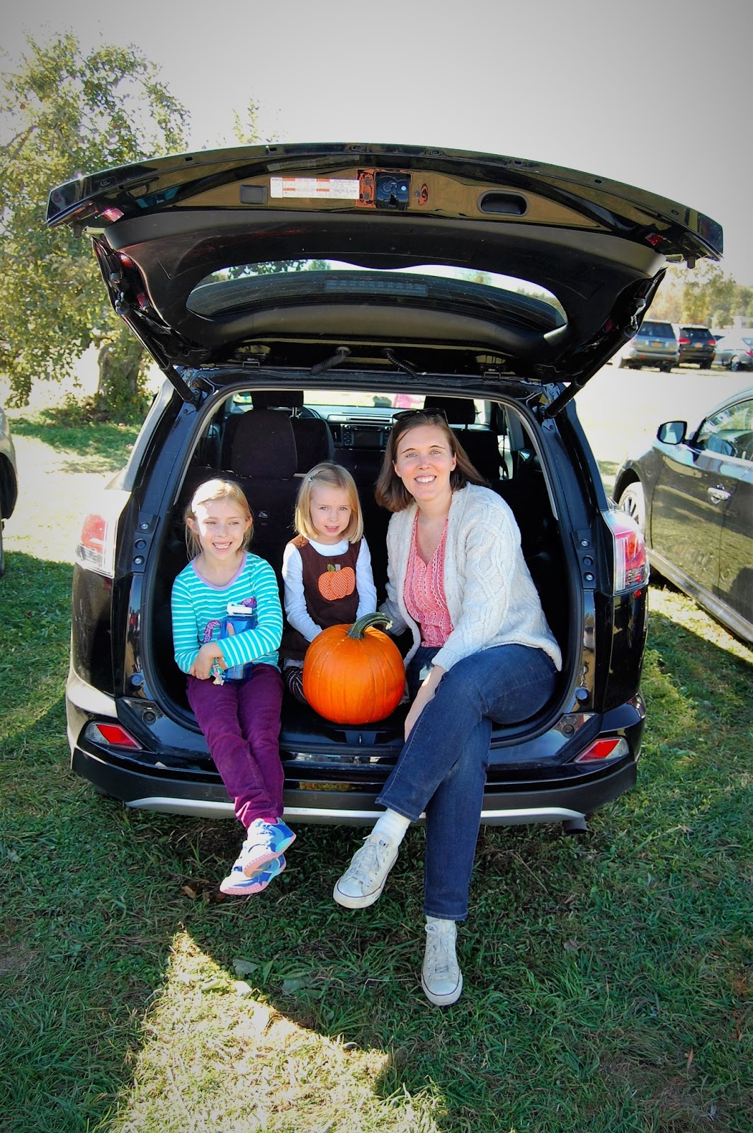 baby meets city: A Pumpkin Patch Day Trip with Enterprise Car Share