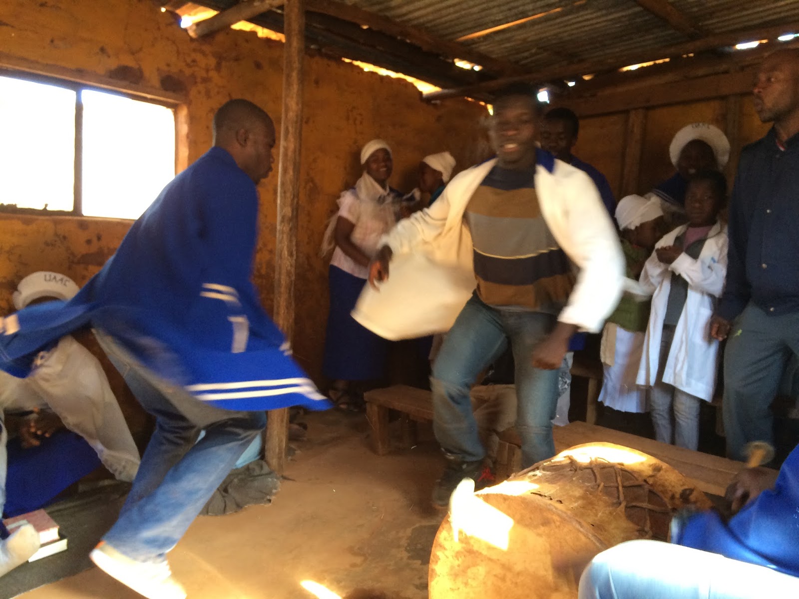 Ukuhamba Ukubona [to walk is to see]: Site Visit - Dzimauli Mukondeni