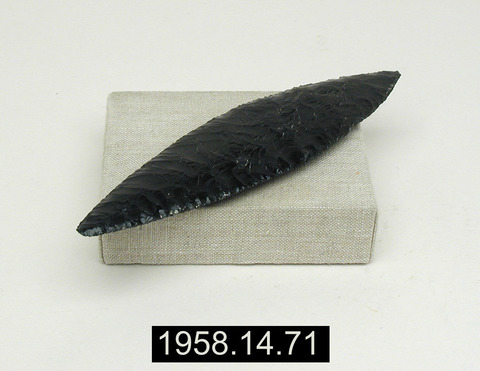 Ancient Maya Life: Obsidian -- A Sharp and Useful Material