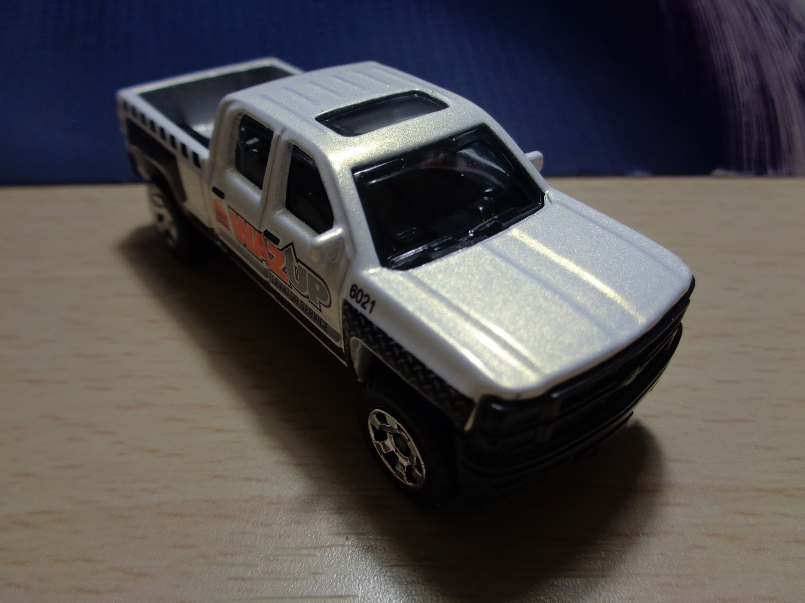 J And J Toys: Matchbox 14 Chevy Silverado 1500