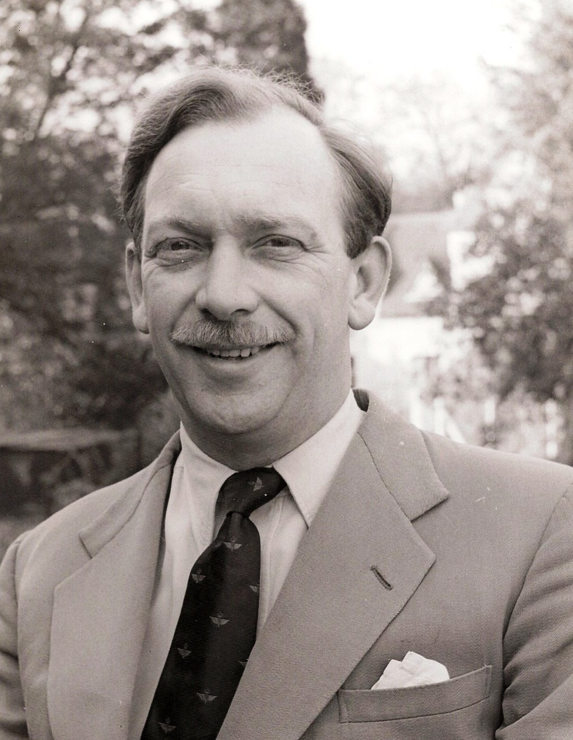 Edward Tennant's Instagram, Twitter & Facebook on IDCrawl