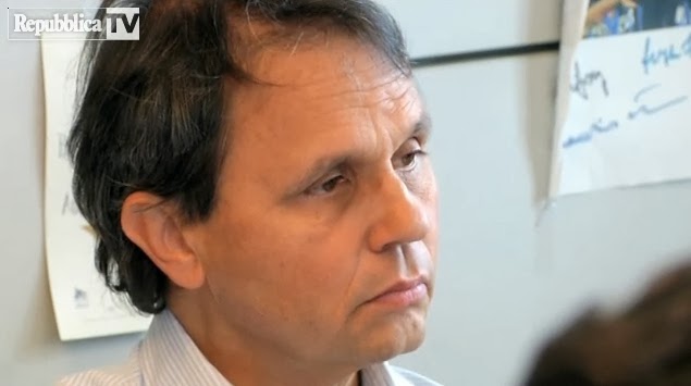 PAZZO PER REPUBBLICA - il blog dei feticisti di Repubblica: Vita di ...