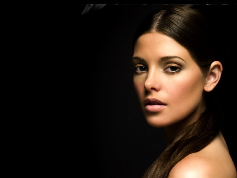 Ashley Greene Wallpapers