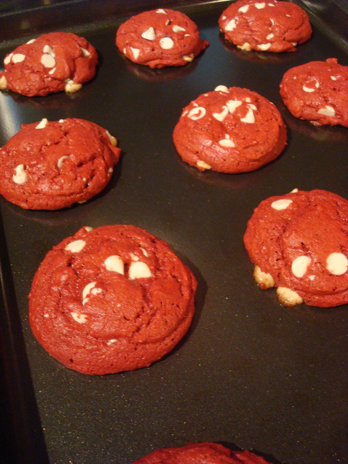 Dishing Up Design: Red Velvet Cookies