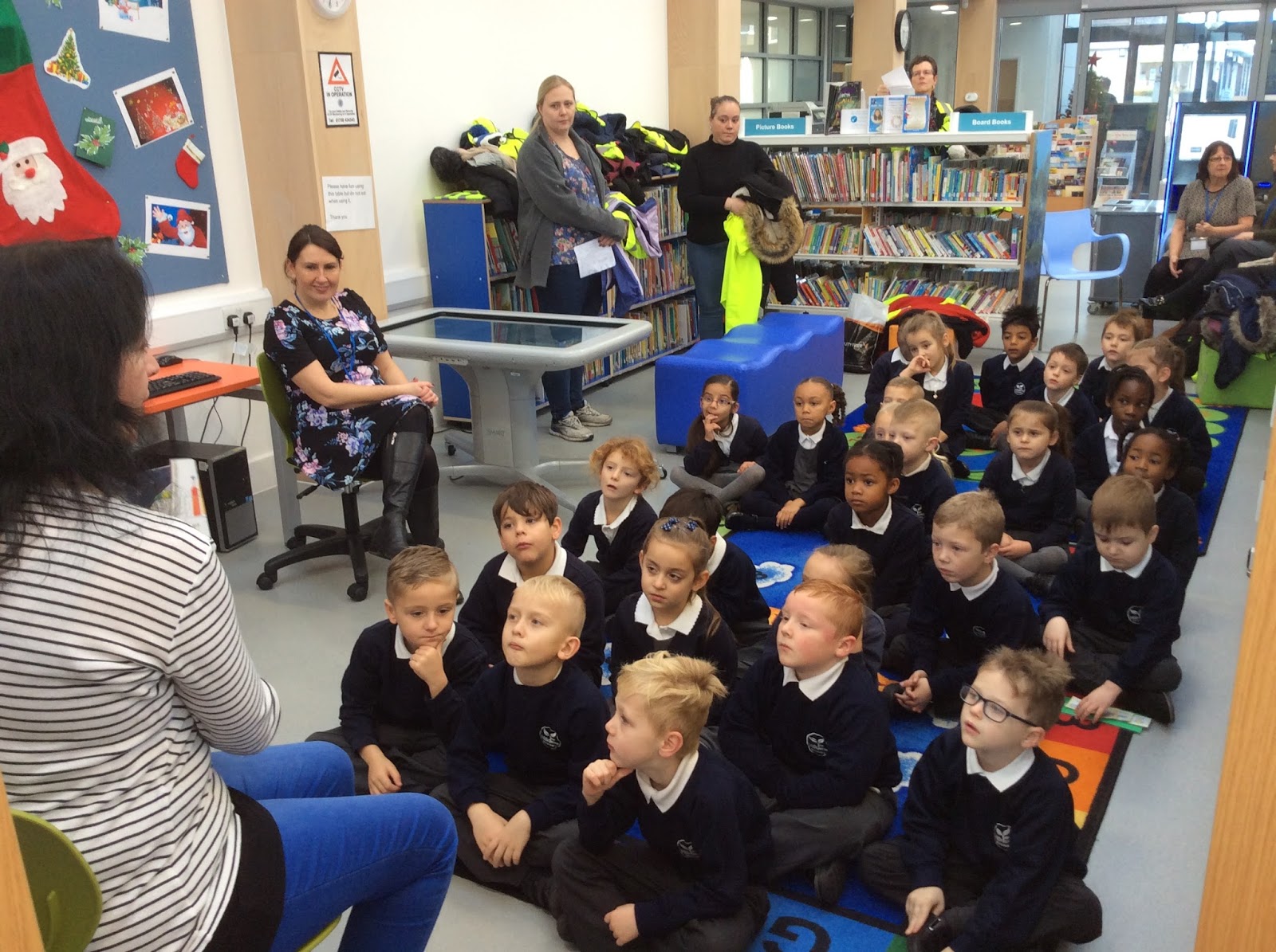 Year 1 Library Visit :: Hilldene Primary School News