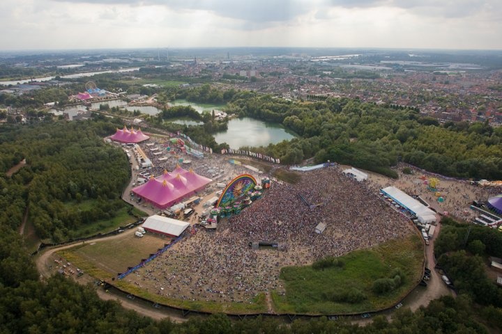 TOMORROWLAND