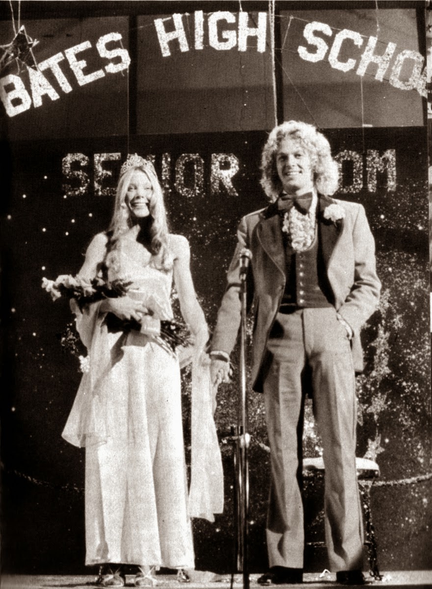 The Movie Vato : Carrie Review Part 1 (1976 Film)