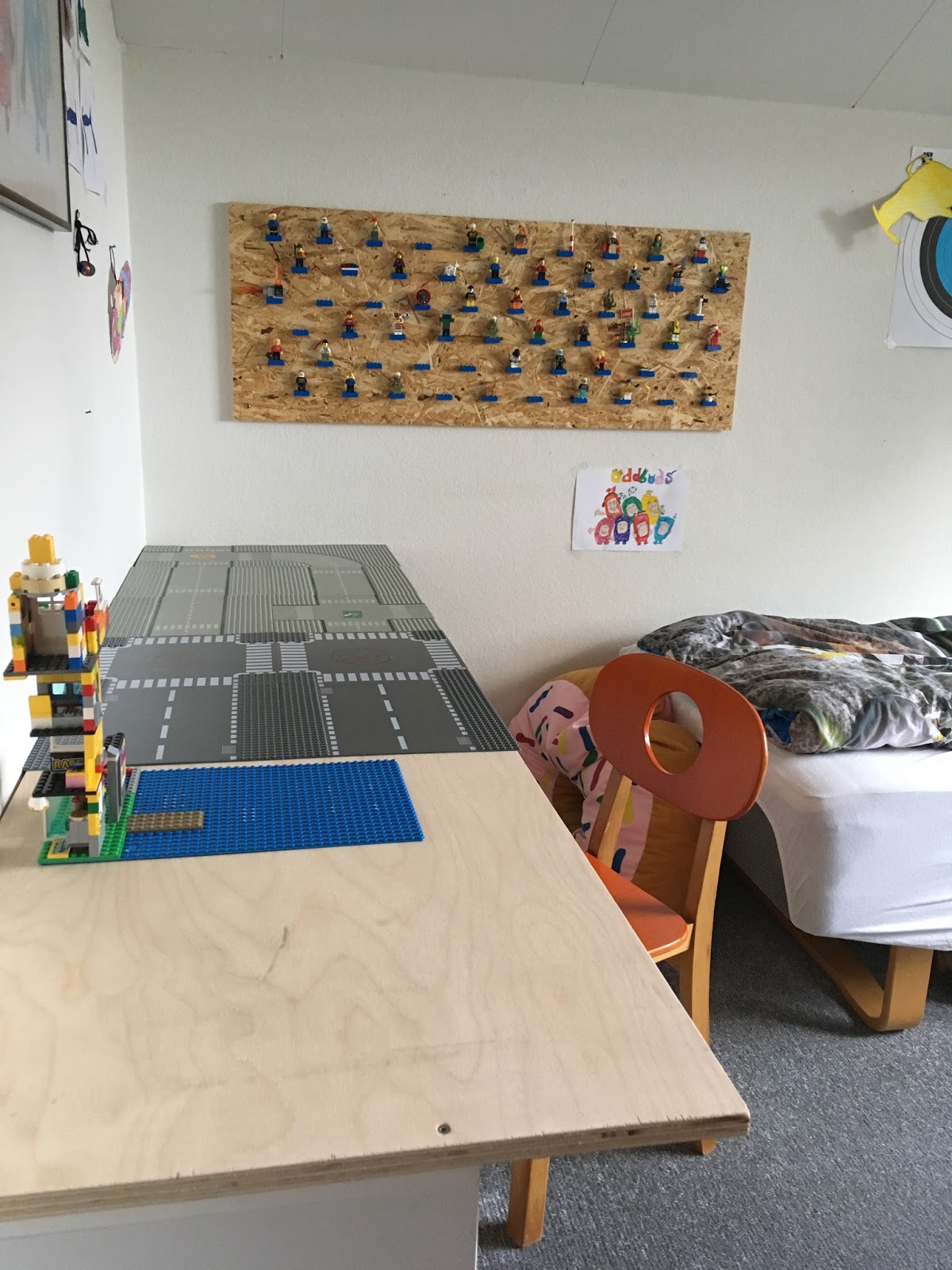 Binemor: Lego legebord