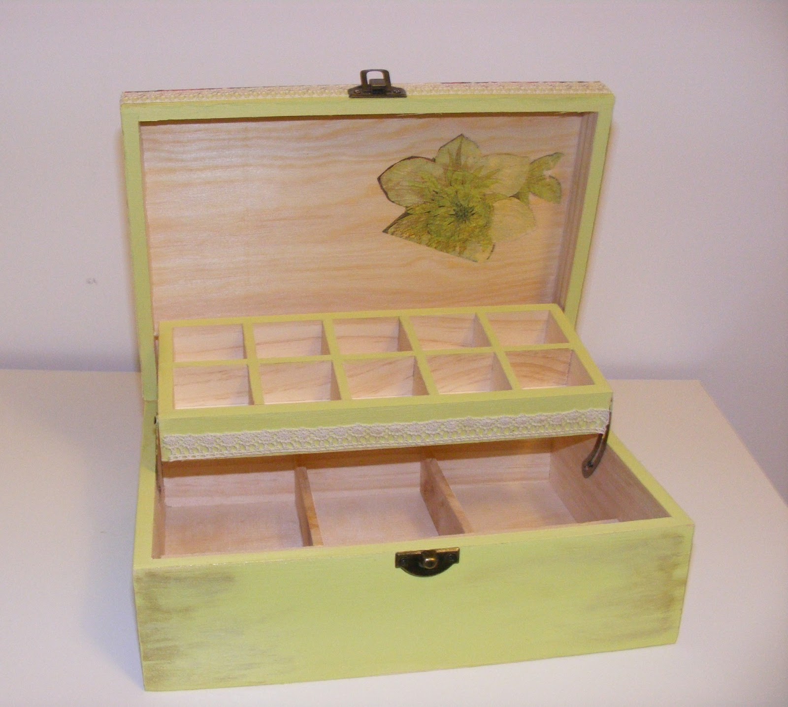 handmade: Cutii de bijuterii compartimentate