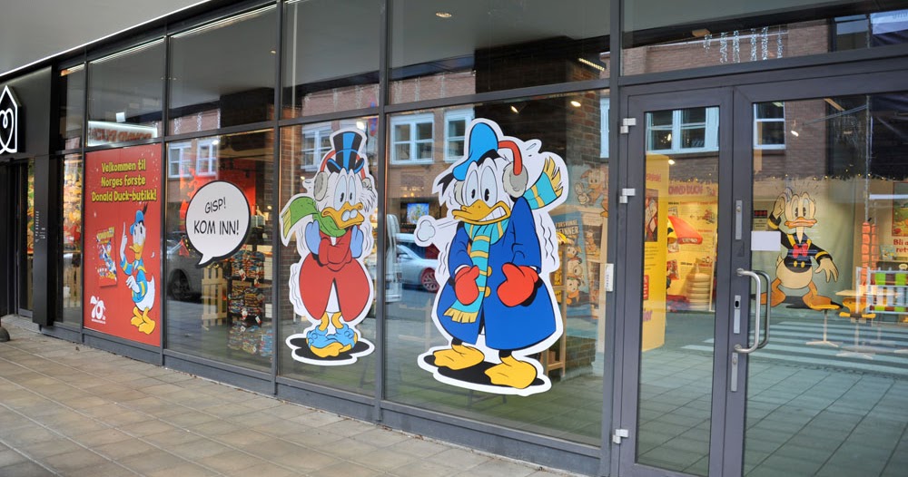 Disney Comics Randomness: Norwegian Donald Duck pop-up store