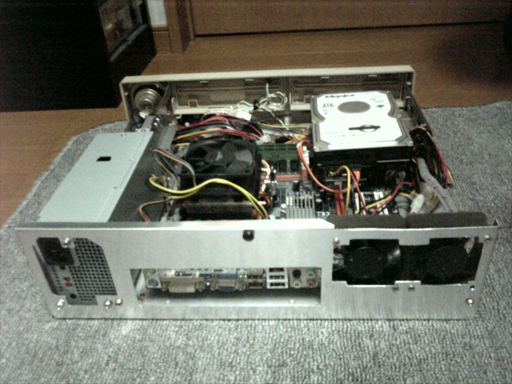 スタッフのつぶやき: PC88とはNECが数十年前に発売したPC-8801という規格のパソコンのことである