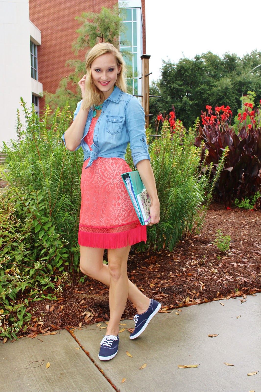 Trendy Mindy's Fashion Blog