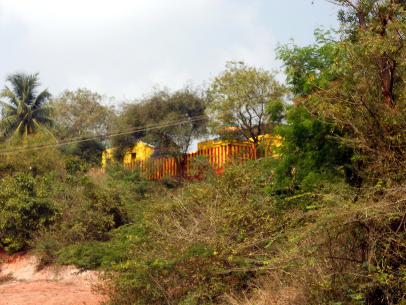 PEDDAPURAM HISTORY: Pandava Caves Peddapuram - పెద్దాపురం పాండవుల మెట్ట