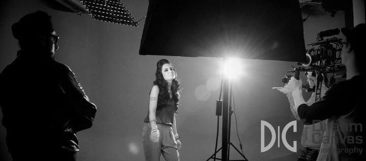 Nindy Kaur releases third single - ExPress Seven