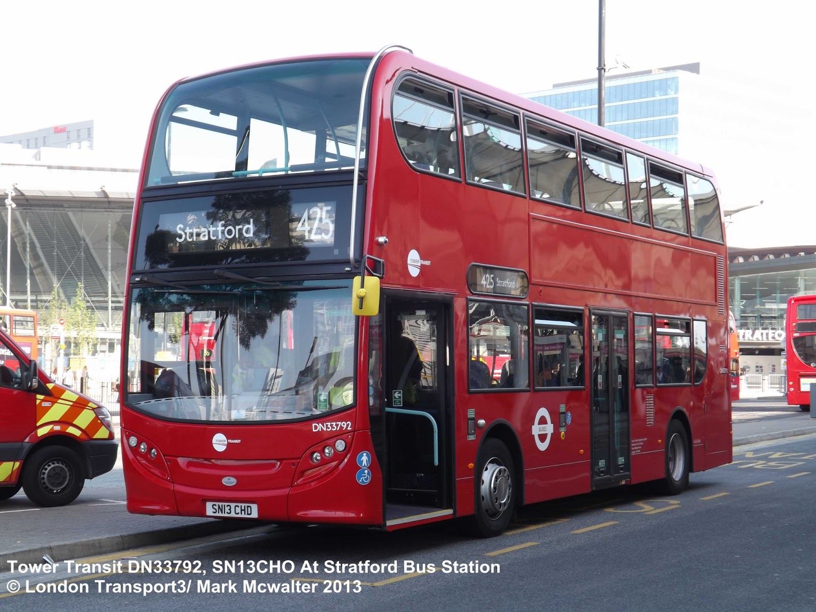 Londontransport3: Route 425 Operation transferred to Tower Transit