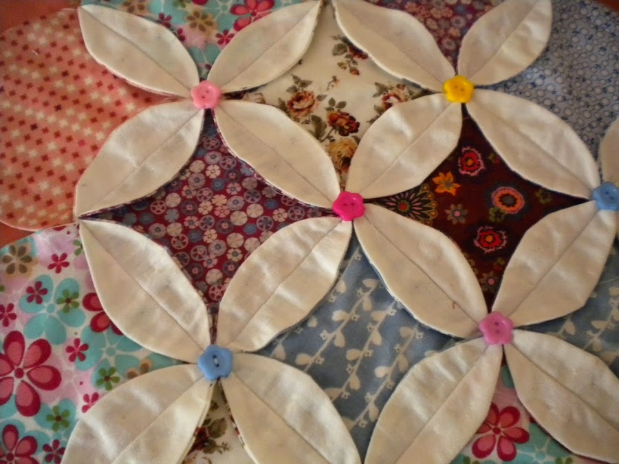 Tapete de Patchwork ventana de catedral tecnica de circulos | Manualidades