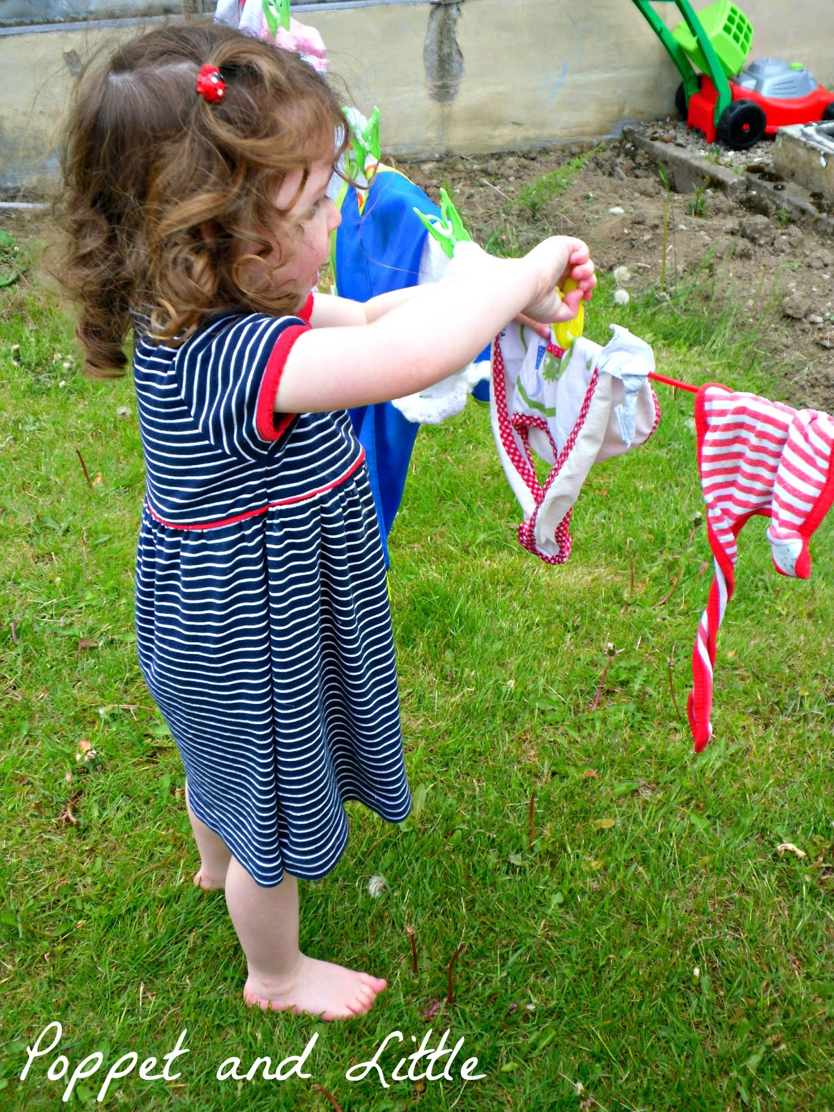Poppet and Little: Child Labour (or Washing Line Imaginative Play)