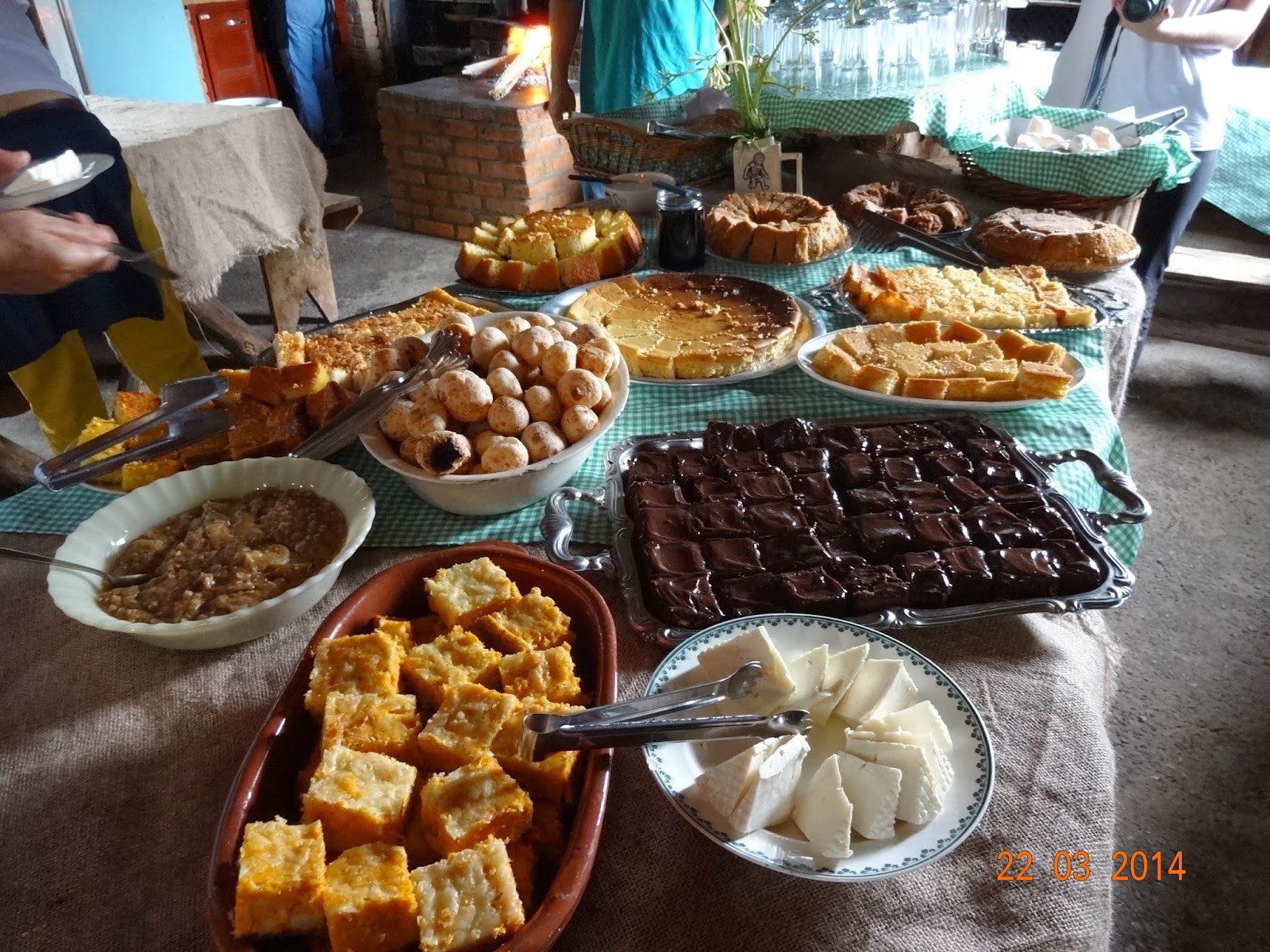 GOURMETCHIQUE: AULA E PASSEIO - PARAIBUNA - FRUTAS NATIVAS, COMIDA CAIPIRA