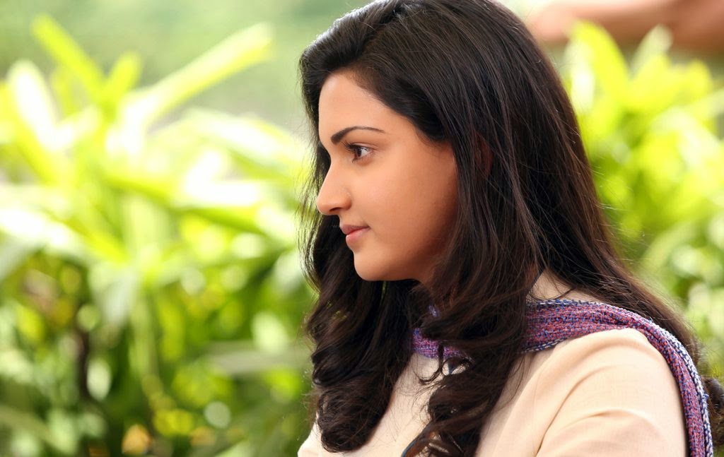 Honey Rose Varghese is an Indian film actress @ 25, who predominantly ...