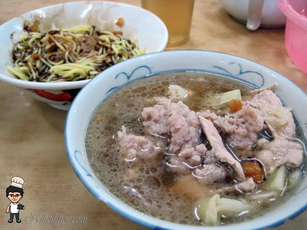 热带地盘 ~趴趴走，吃吃乐: Restaurant Hong Cha 洪茶馆猪肉粉海鲜粉 @ Overseas Union Garden, KL