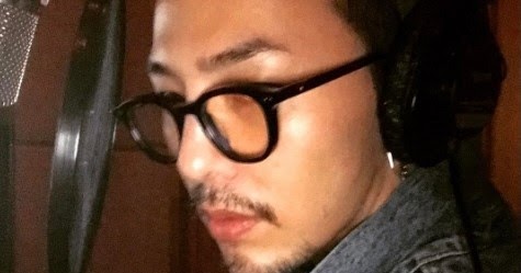 GD is too busy to shave while hard at work on his new song