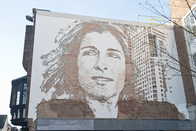 Actual Colour: Vhils and Urban Outfitters Exeter