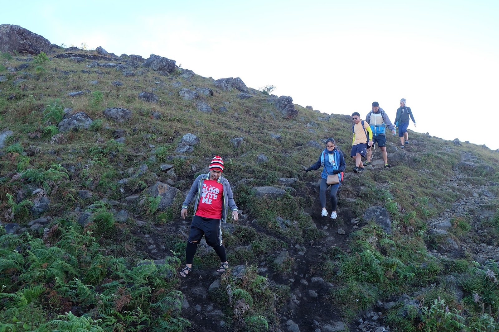 A Day Hike in Mt. Ulap - From The Highest Peak to The Deepest Sea