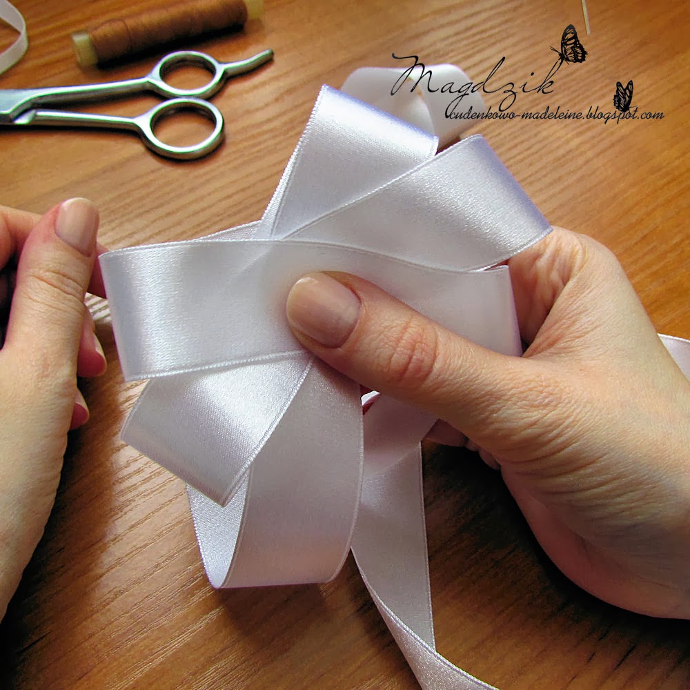 Made by eMKa: Kokarda - tutorial