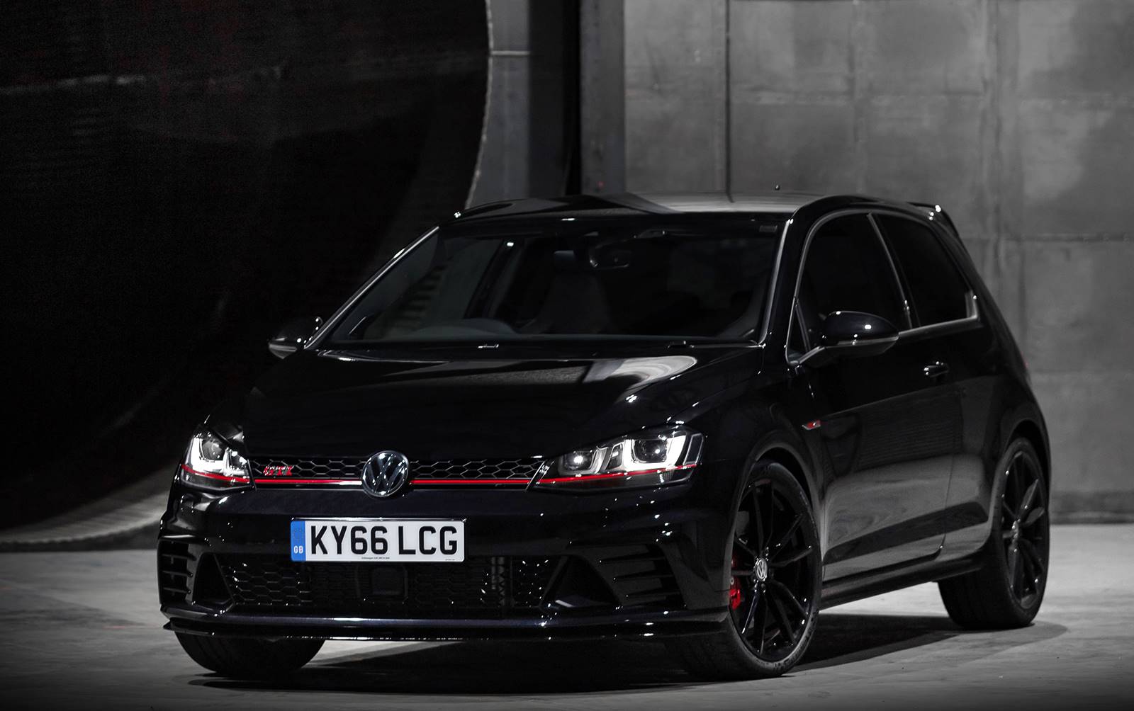 VW Golf GTI Clubsport S 40: novas imagens divulgadas