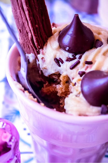 Desirvientadas: Turrón Ice Cream Cupcakes