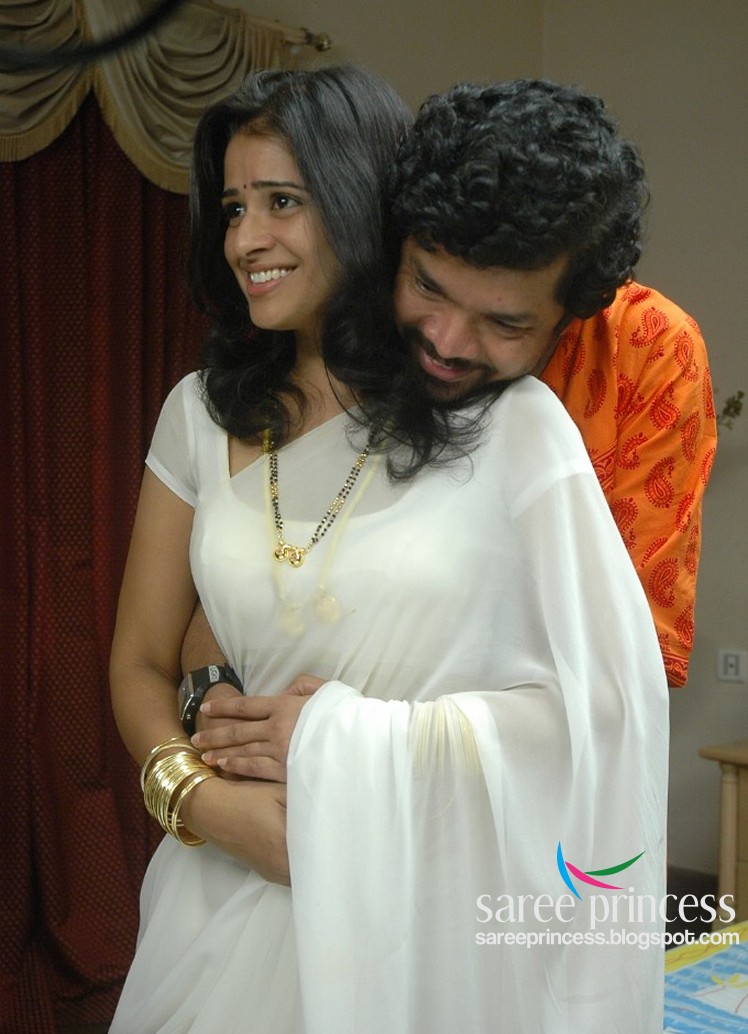 Satya Krishnan Hot Navel