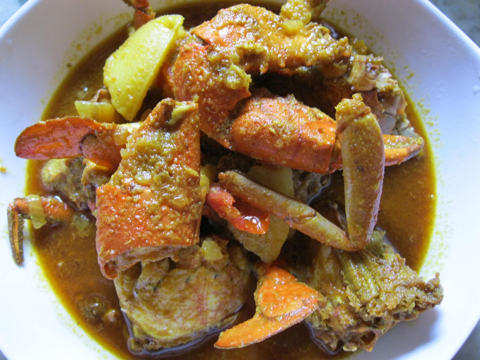 FOOD STATION: Crab Curry – Malvani Style