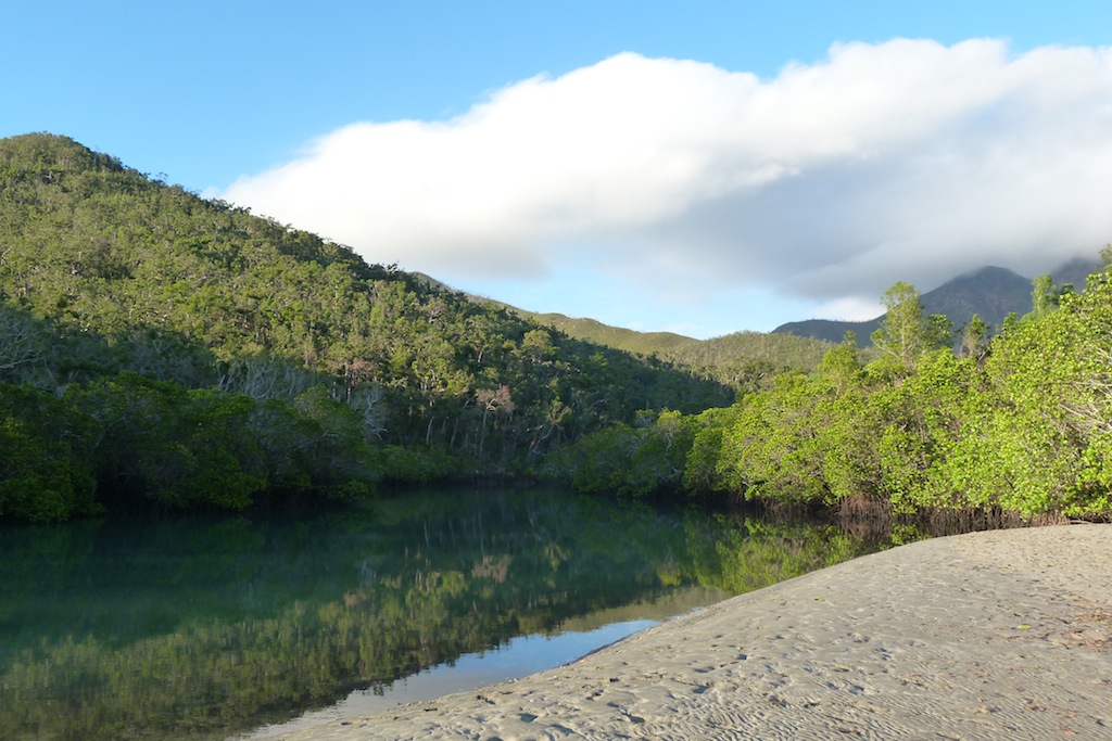 Lily and Tim's Travel Blog: Pics from Mulligans Bay and Zoe Bay ...