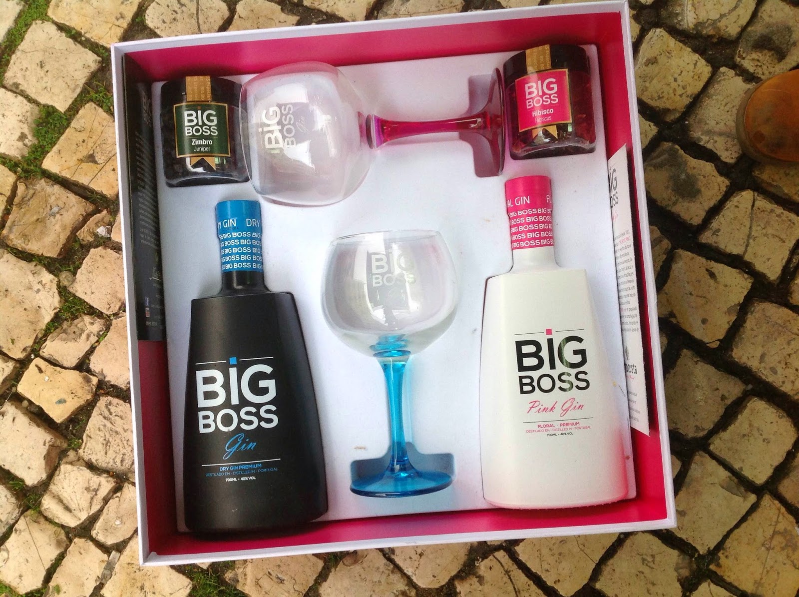Garrafeira Campo de Ourique: Kit gin Big Boss