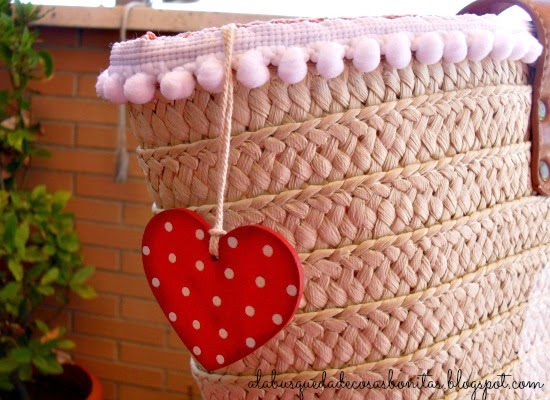 A la Búsqueda de Cosas Bonitas: Mi bolso de rafia