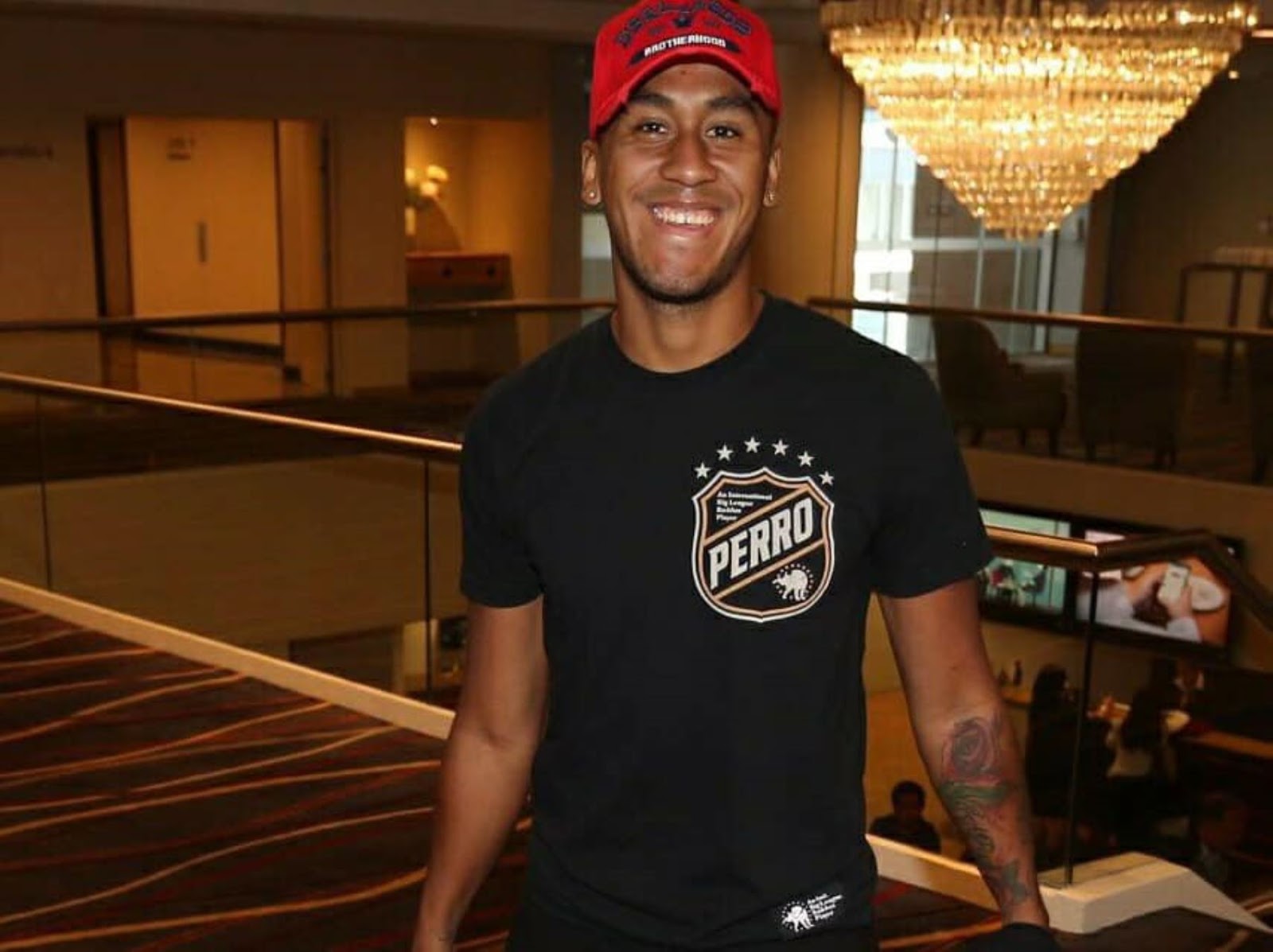 RENATO TAPIA SE SUMÓ A LA SELECCIÓN PERUANA EN AUCKLAND - Clarín Chiclayo