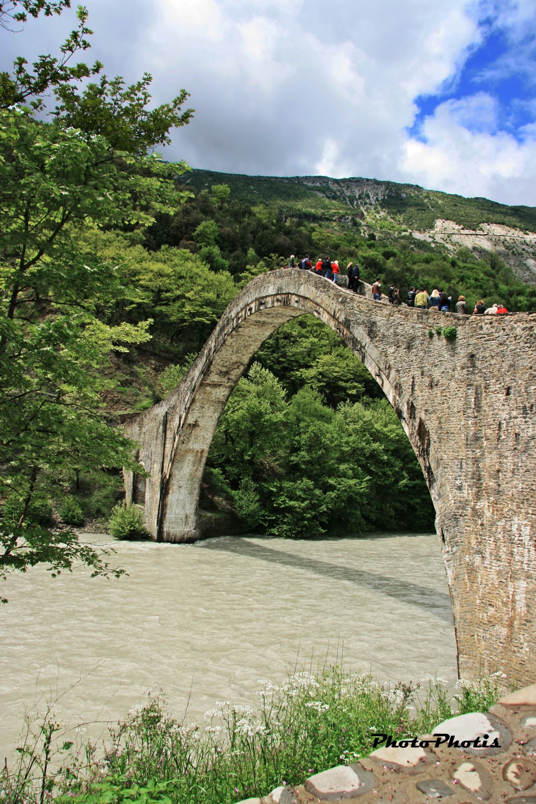 Photos and videos of Greece Φωτογραφίες Ελλάδας: * Πέτρινα γεφύρια της ...