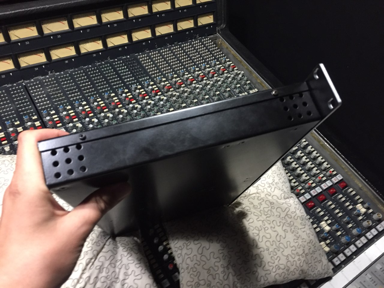 Infrequent Sound [sex.tex] technology: TK Audio BC1 MkI Stereo ...