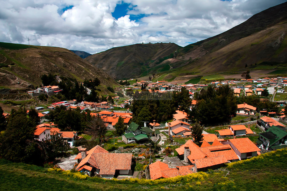 Travesía Andina: Explora los Andes Venezolanos - M I