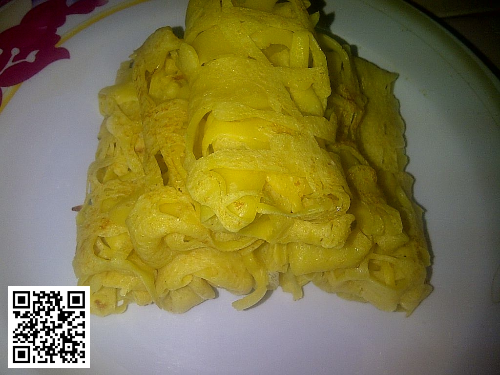 Kuali Berbunyi Dapur Pun Berasap: Roti Jala