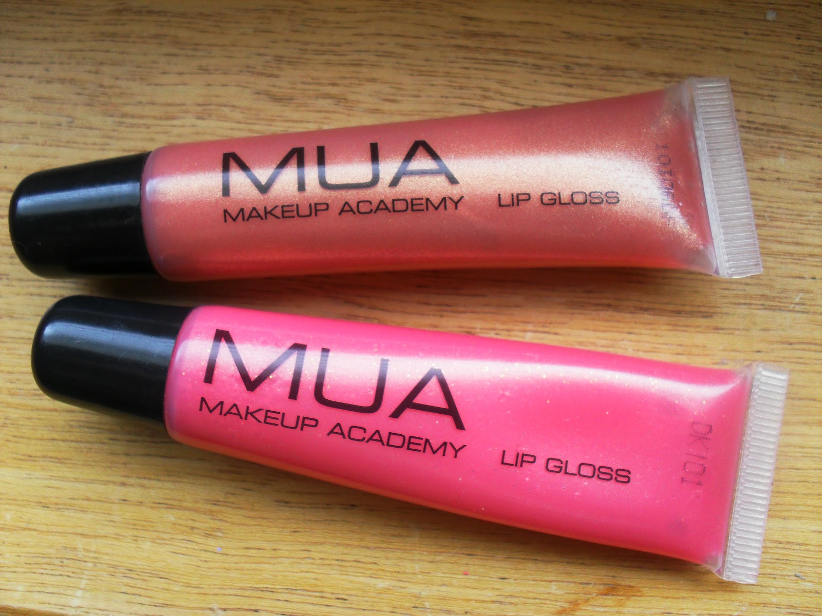 Everyday is like Sunday: MUA Lip Gloss Tubes Review.
