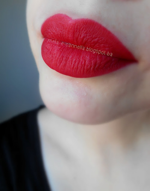 mela-e-cannella: Avon True Color Matte Lipstick - Red Supreme
