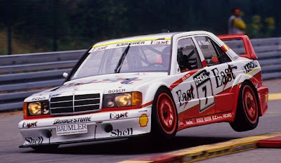 ZONA RÁPIDA: FOTOGRAFIA; COCHES A DOS RUEDAS