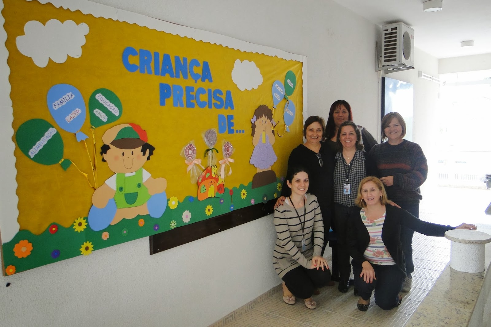 Educação...Conhecimento em Rede!: Mural da Creche Mundo Encantado