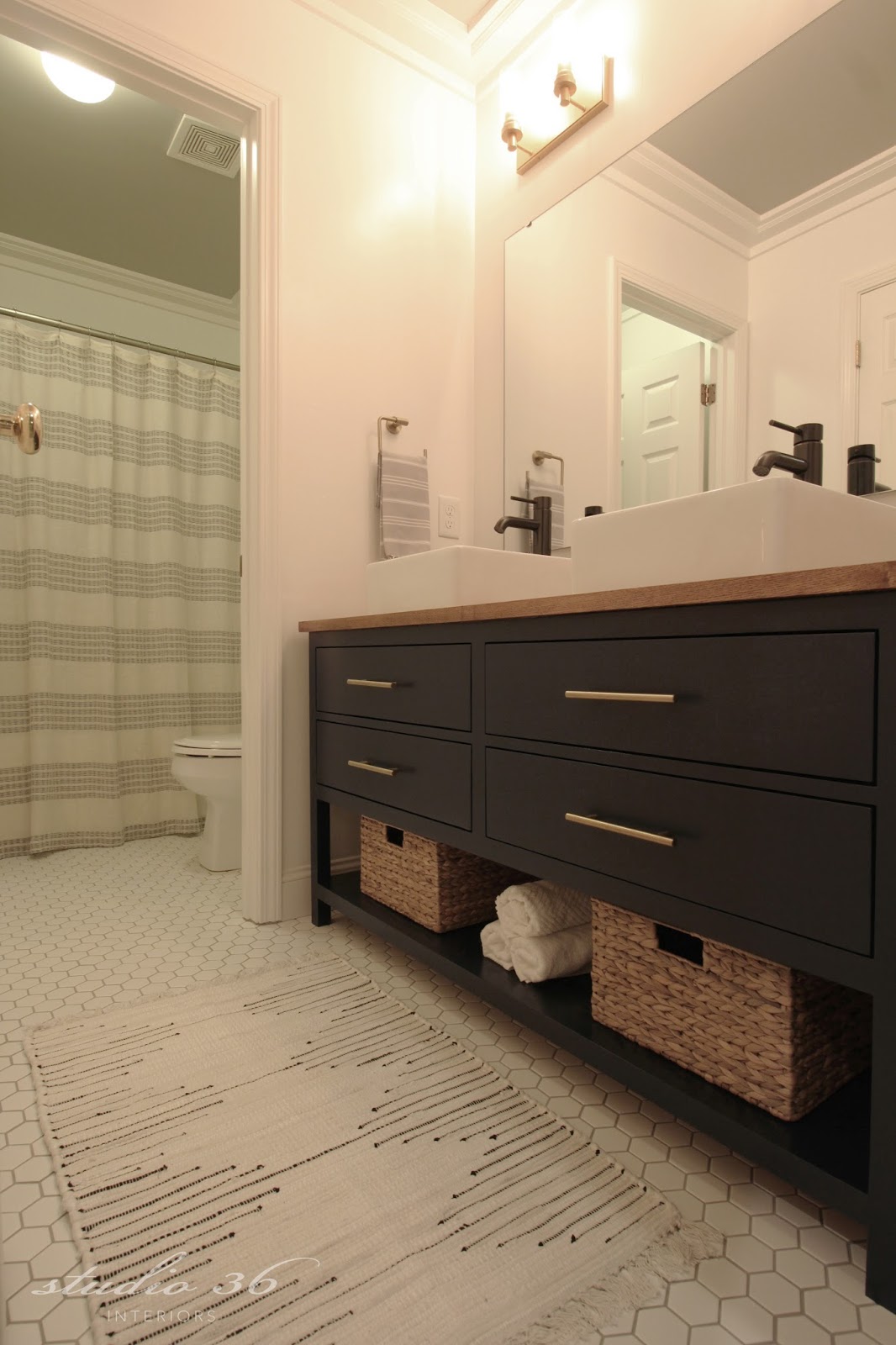 40 Stunning DIY Bathroom Makeovers | Thrifty Decor Chick | Thrifty DIY ...