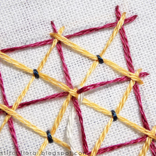 Lattice work variations: 8 examples - Stitch Floral